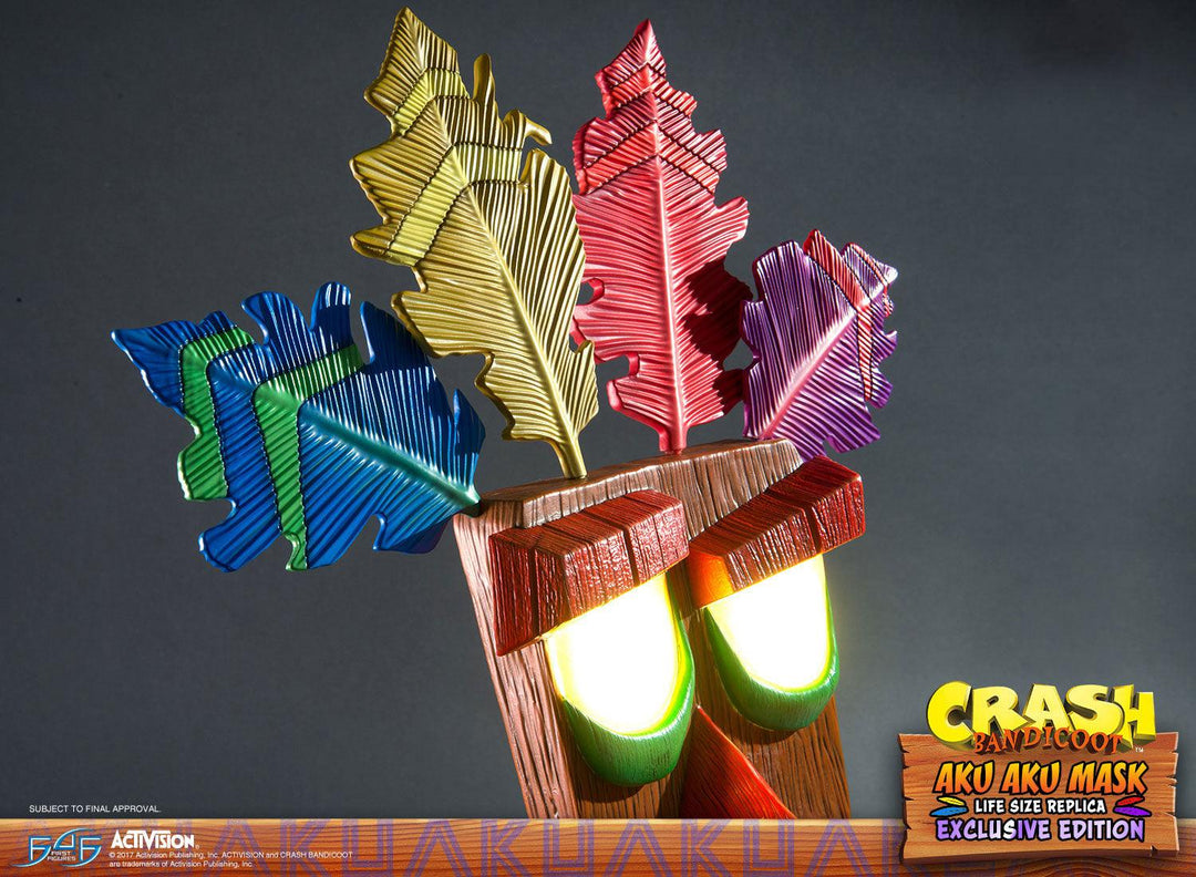Aku Aku Mask (Exclusive) – First 4 Figures