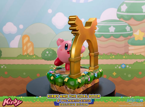 Kirby™ – Kirby and the Goal Door PVC Statue (Exclusive Edition) – First ...