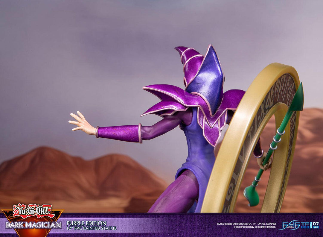 Yu-Gi-Oh! – Dark Magician (Standard Purple Edition) – First 4 Figures