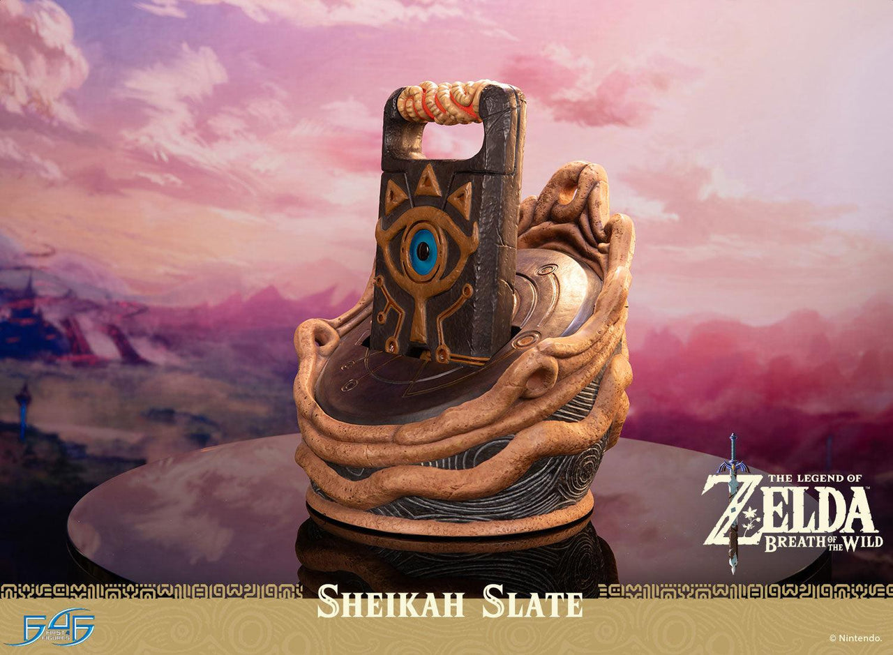 The Legend of Zelda™: Breath of the Wild - Sheikah Slate – First 4 Figures