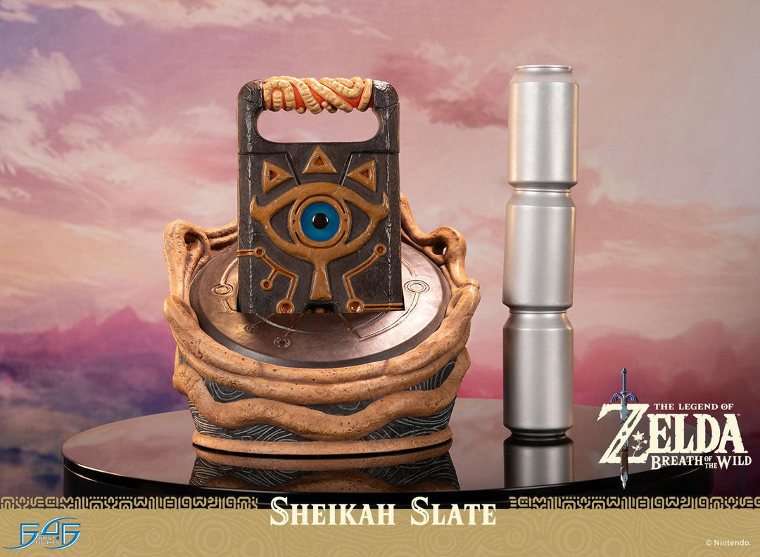 The Legend of Zelda™: Breath of the Wild - Sheikah Slate – First 4 Figures