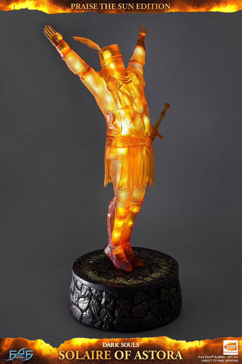 Solaire of Astora Praise The Sun Edition – First 4 Figures